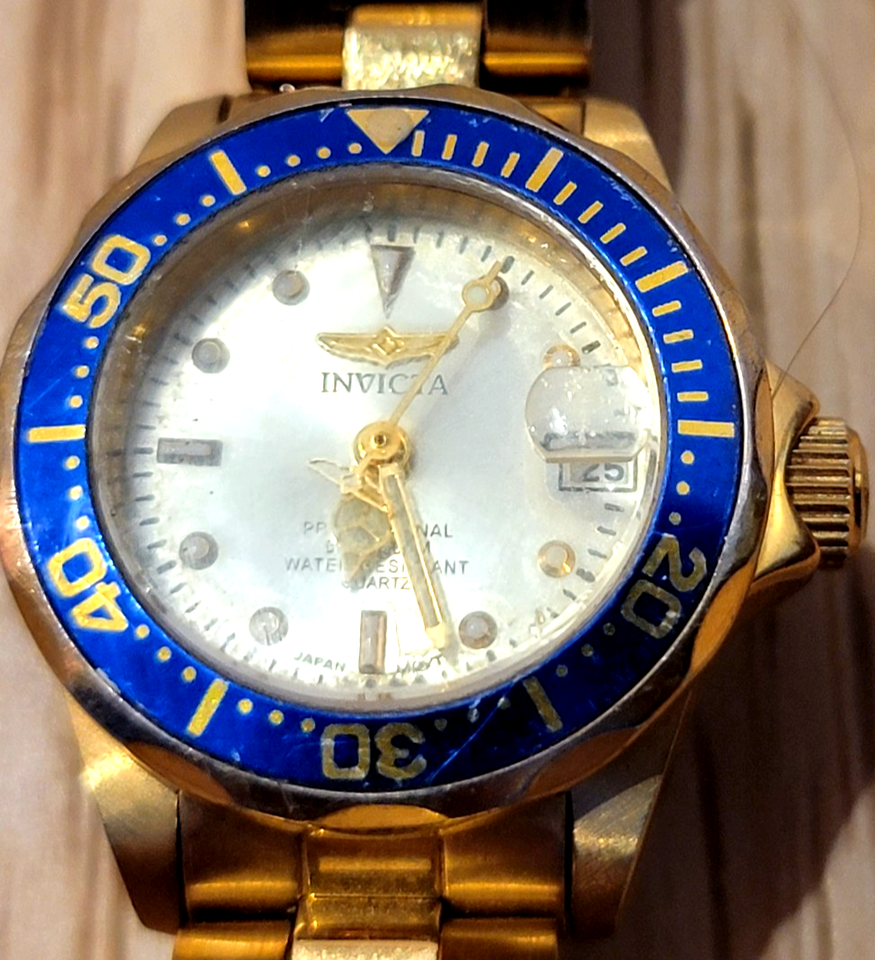 Invicta Women's 4610 Pro Diver Watch Champagne Dial Blue Trim Needs ...