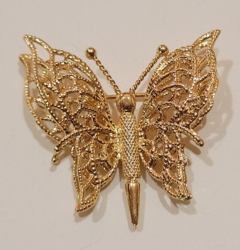 Vintage Monet Goldtone Butterfly Insect Pin Brooch - Gem