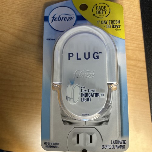 Febreze Plug-In Fade Defy Alternating Scent Oil Warmer Low Level ...