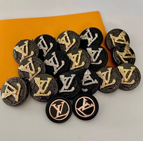 Louis Vuitton Lot Set 18 Button Buttons LV Steel Vintage Beauty ...