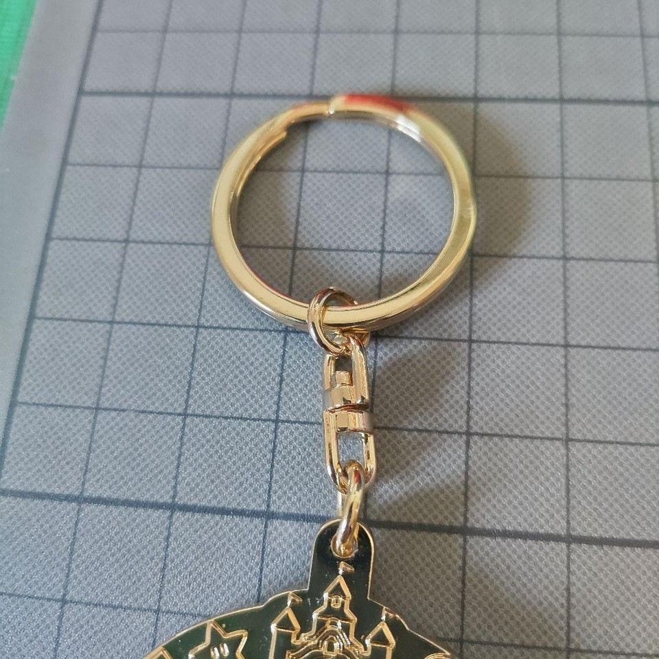 Super Mario merchandise USJ metal keychain | eBay