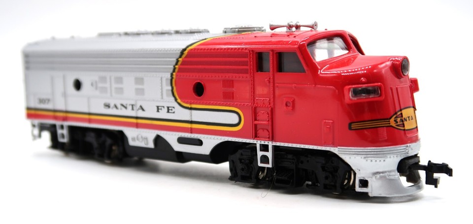 Vtg Bachmann HO Scale Santa Fe 307 Lighted Locomotive Caboose Combo ...