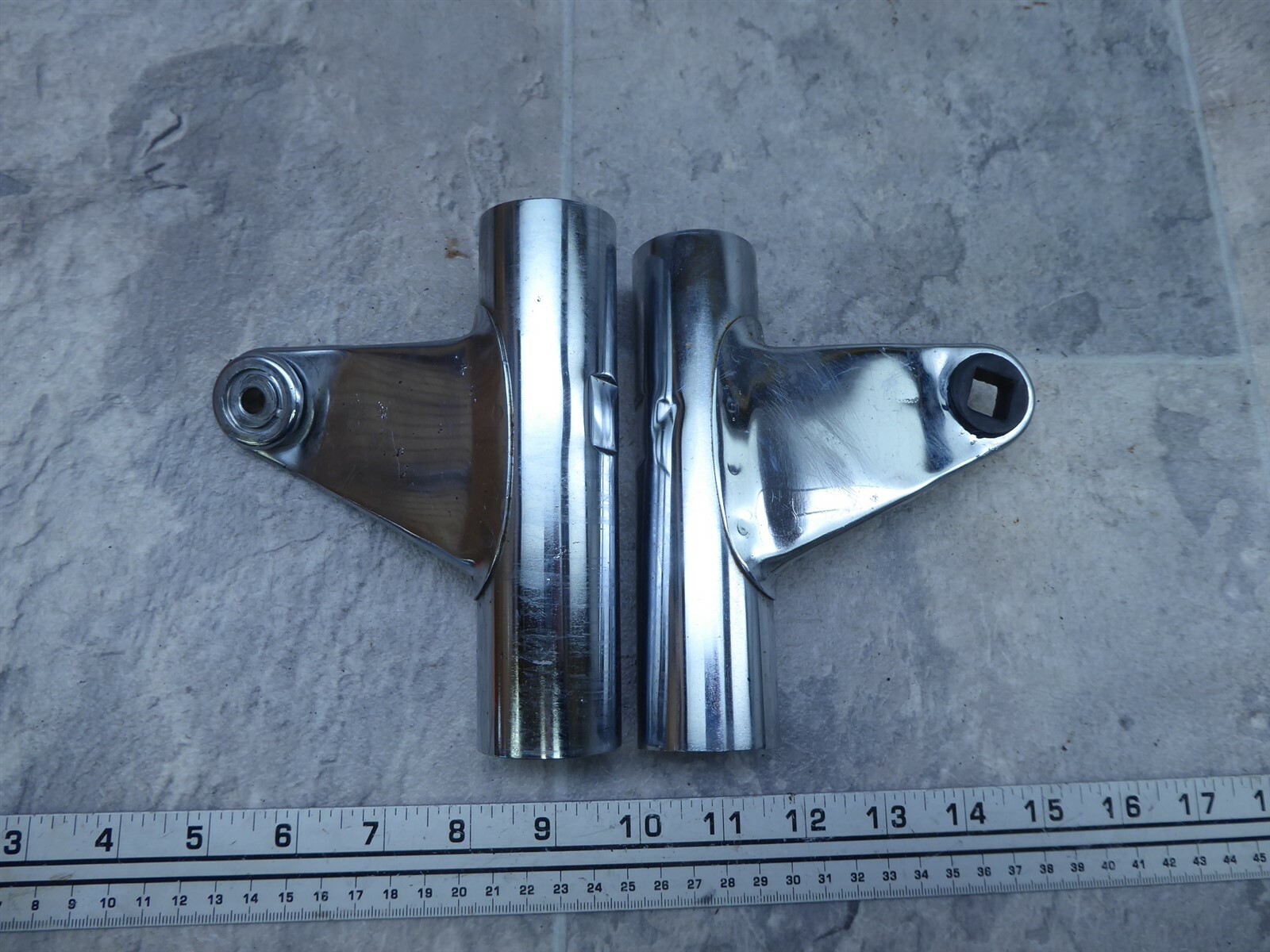 1978 Yamaha XS750 Y291-1. fork ears headlight mounts brackets | eBay
