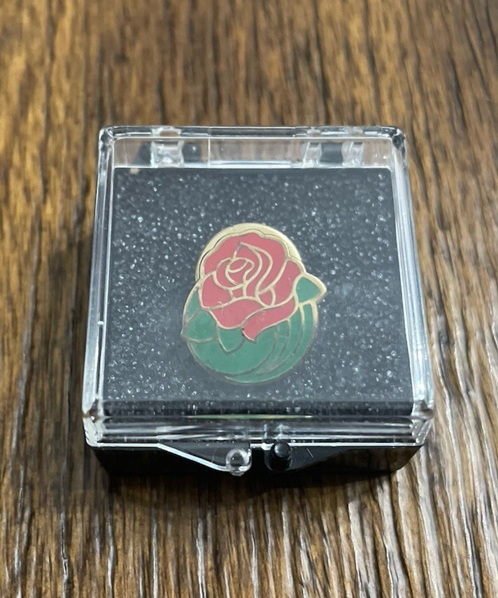 VTG Tournament of Roses Parade Rose Bowl Game Enamel Pin Tyler Rose Red ...