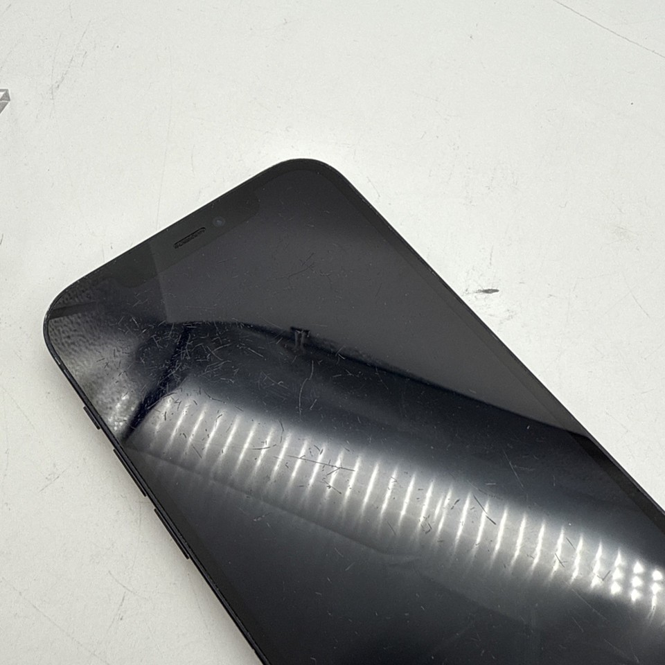 Apple iPhone 12 64GB Black (Unlocked) Working - Cracked Back Glass (GT8 ...