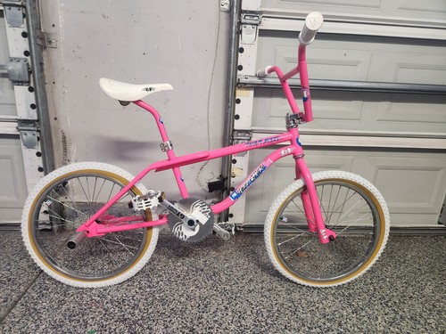 90S GT PRO PERFORMER VERTIGO OLDSCHOOL FREESTYLE COMPLETE BIKE VINTAGE ...