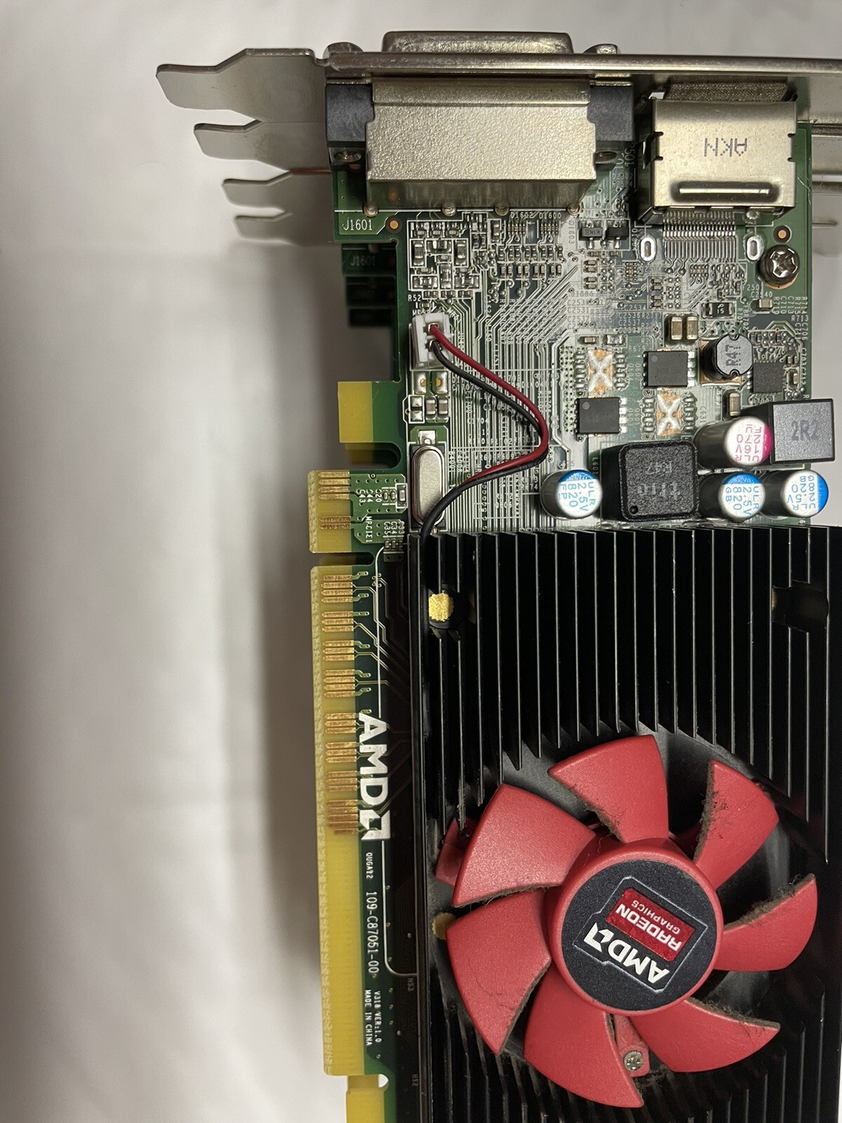 Lot Of 4 AMD Radeon R5 340X 2GB DDR3 Graphics Card (7122107700G) | eBay