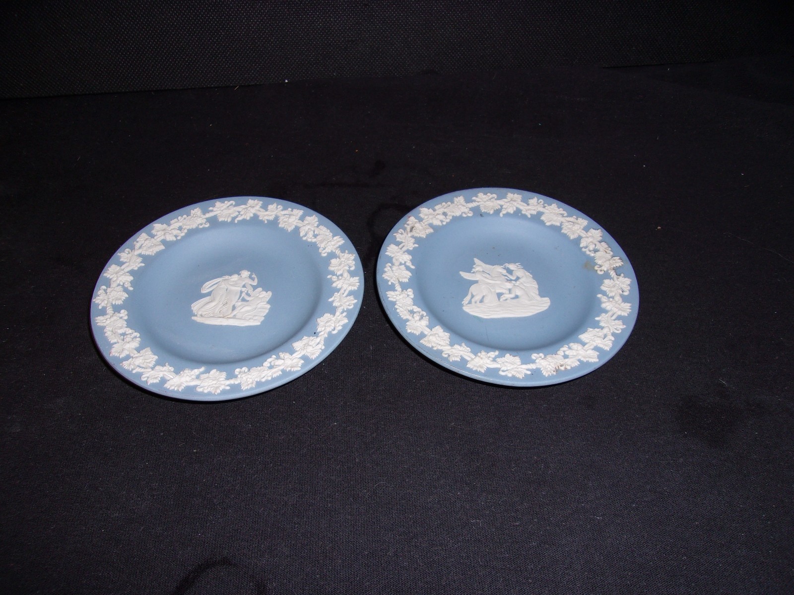 2 Small Blue And White Wedgewood Plates | eBay