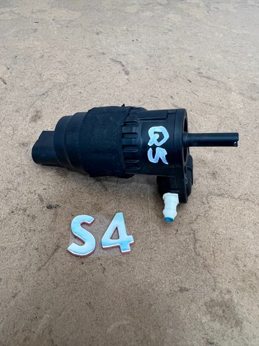 2009 - 2012 Audi Q5 Windshield Wiper Water Washer Pump Motor OEM ...