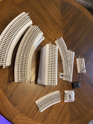 lionel O gauge fastrack lot Over 20 Pieces Including Switch And ...