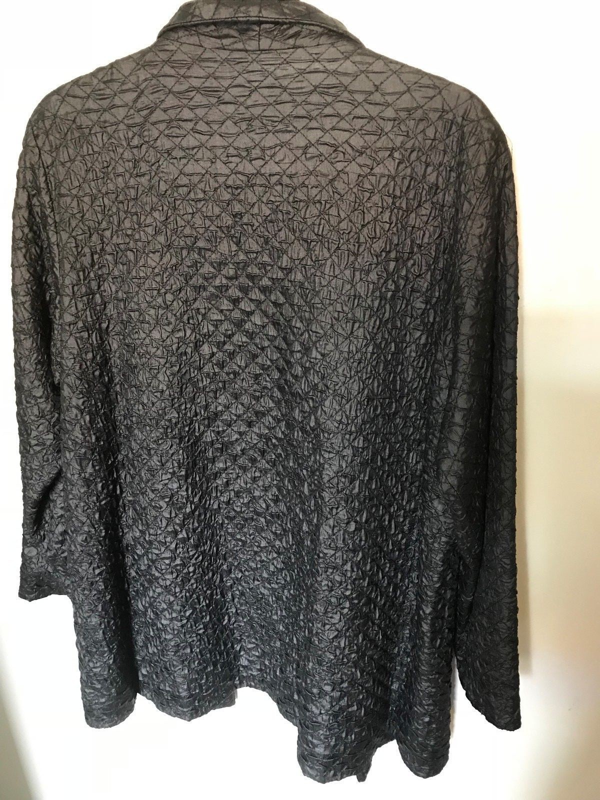 Eileen Fisher Black "Crinkled" Long Buttonless Jacket… - Gem