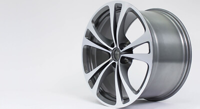 Original Aston Martin V12 Vantage wheel 11x19 ET68 also V8 B-Quality ...