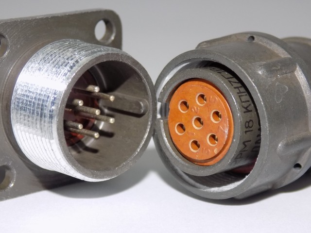 7 Pin 18mm USSR Military Silver Plated 7x 7a 560v Cable Connector Male ...