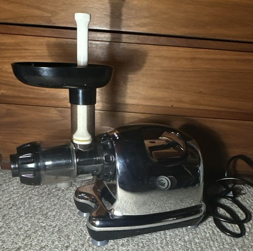 Omega 8006 Cold Press Juicer | eBay