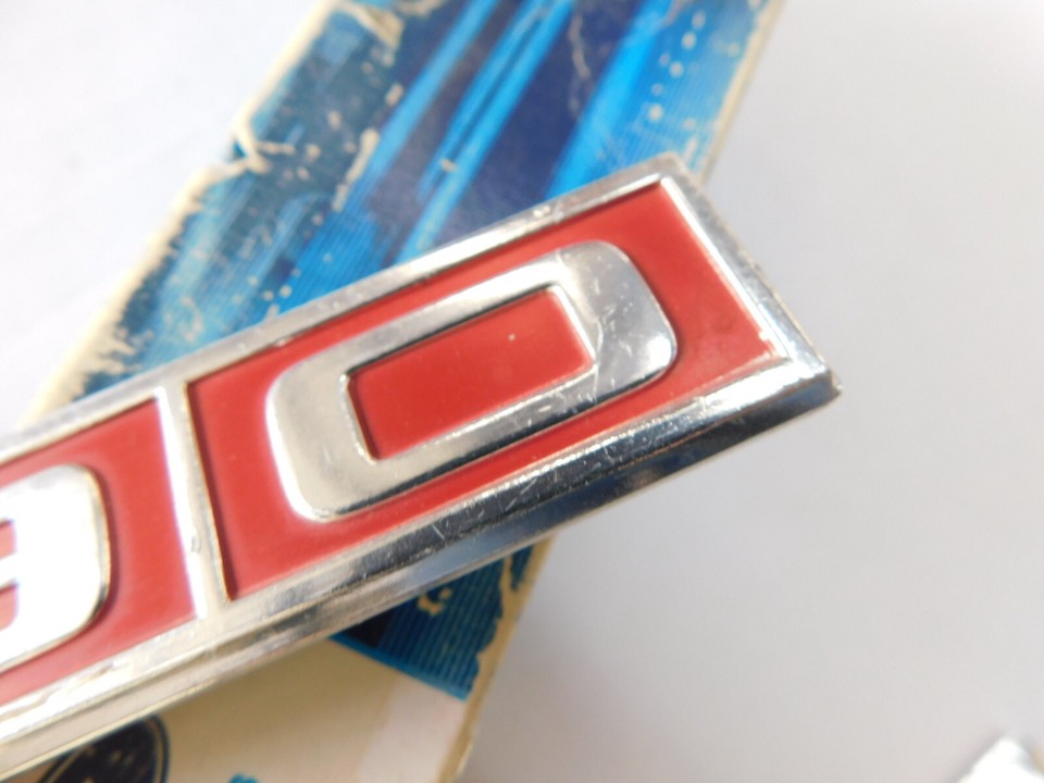 NOS OEM Ford 1968 Galaxie 500 390 Fender Emblems Ornaments Trim Pair | eBay