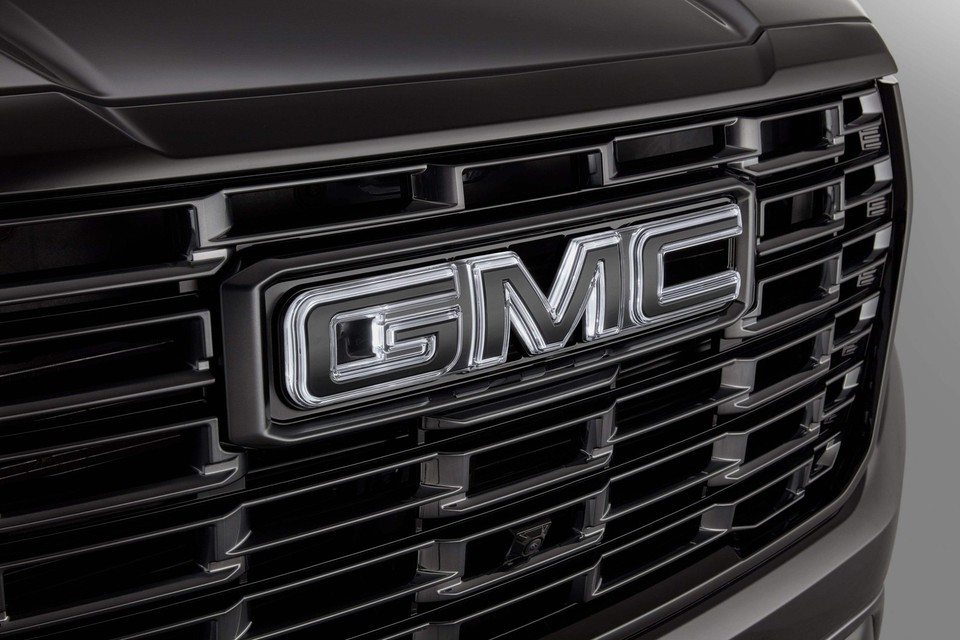 2021-2024 GMC Yukon Illuminated Black Emblem Package 86537580 | eBay