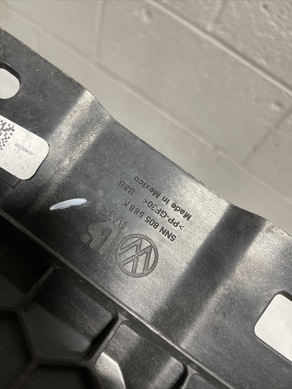 🚙2018-2021 VW Volkswagen Tiguan New Radiator Support Core 5NN805588K ...