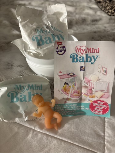 My Mini Baby Zuru 5 Surprise opened. blue/green. comes with everything ...