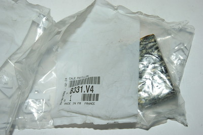 PEUGEOT 207 ROOF WEDGE (2) NEW GENUINE 8331V4 | eBay