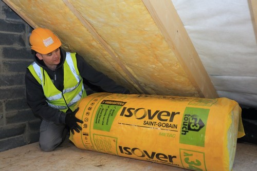 Isover Loft Roll Insulation Glass Mineral Roll 100mm, 150mm, 200mm ...