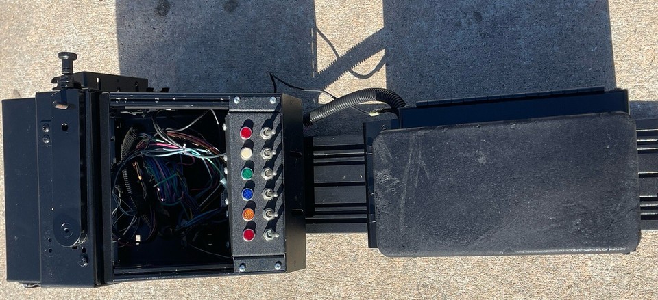 CROWN VICTORIA POLICE INTERCEPTOR HAVIS CENTER CONSOLE, EMS CONSOLE | eBay