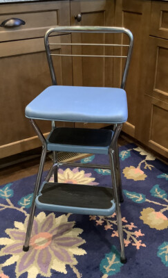 1900-1950 - Kitchen Step Stool - Vatican