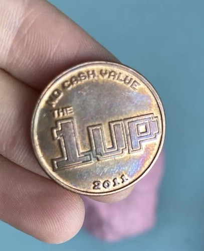 The 1Up Arcade Bar Denver, CO 2011 Game Token 24mm | eBay