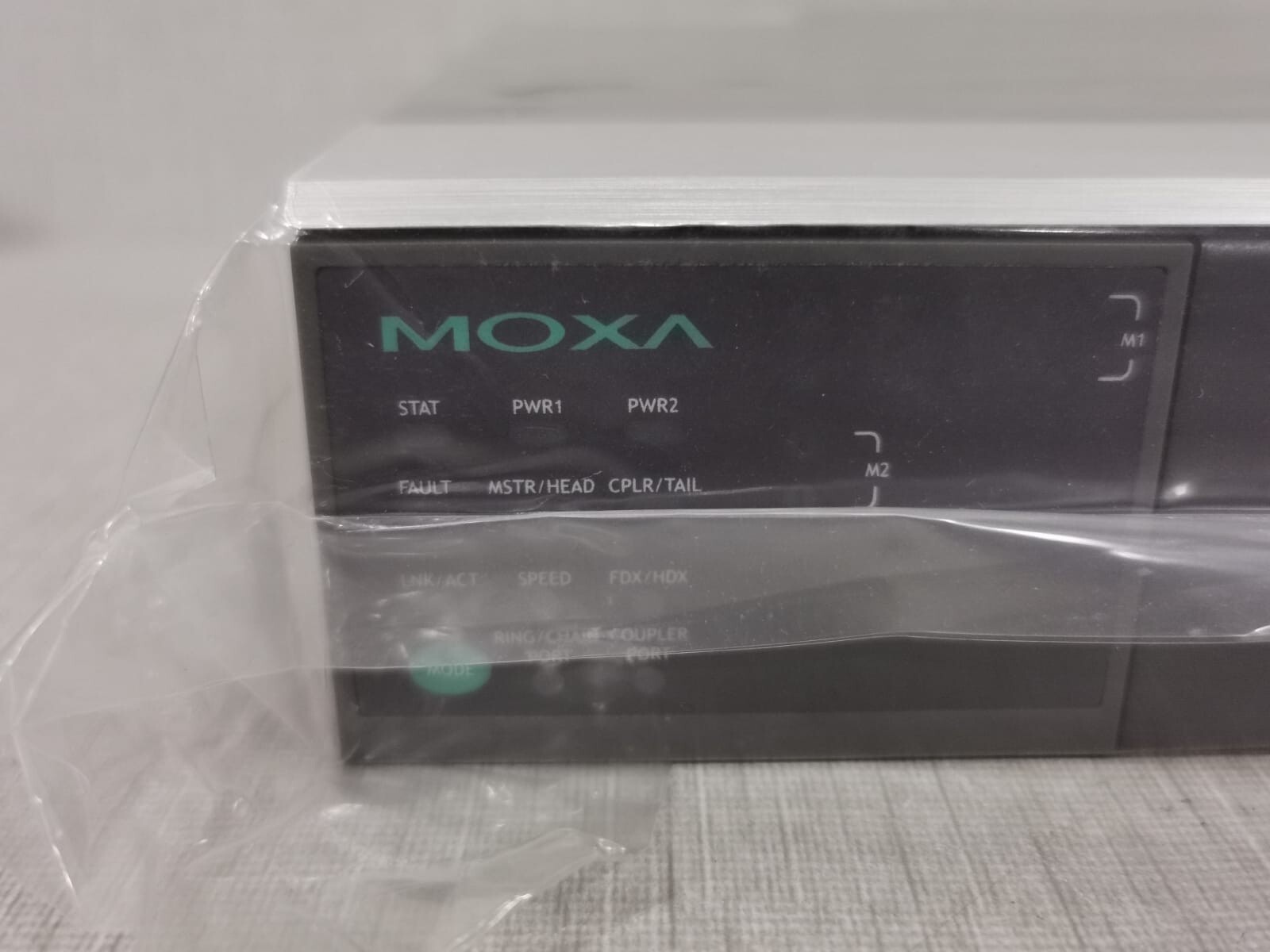 MOXA PT-7710-F-LV REV.1.2.1 MODULAR SWITCH - WITH FILTHY BOX | eBay