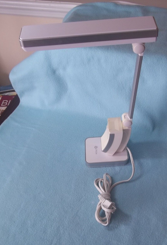 OttLite GX7825 Adjustable/Folding Desk or Craft Natural Light Lamp 13W ...