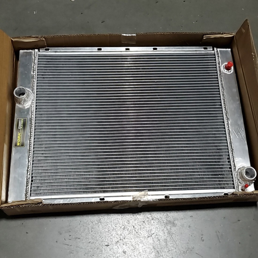 Discount Radiator Fit 2006-2010 BMW E60/E61 5-Series 525 528 530 545 ...