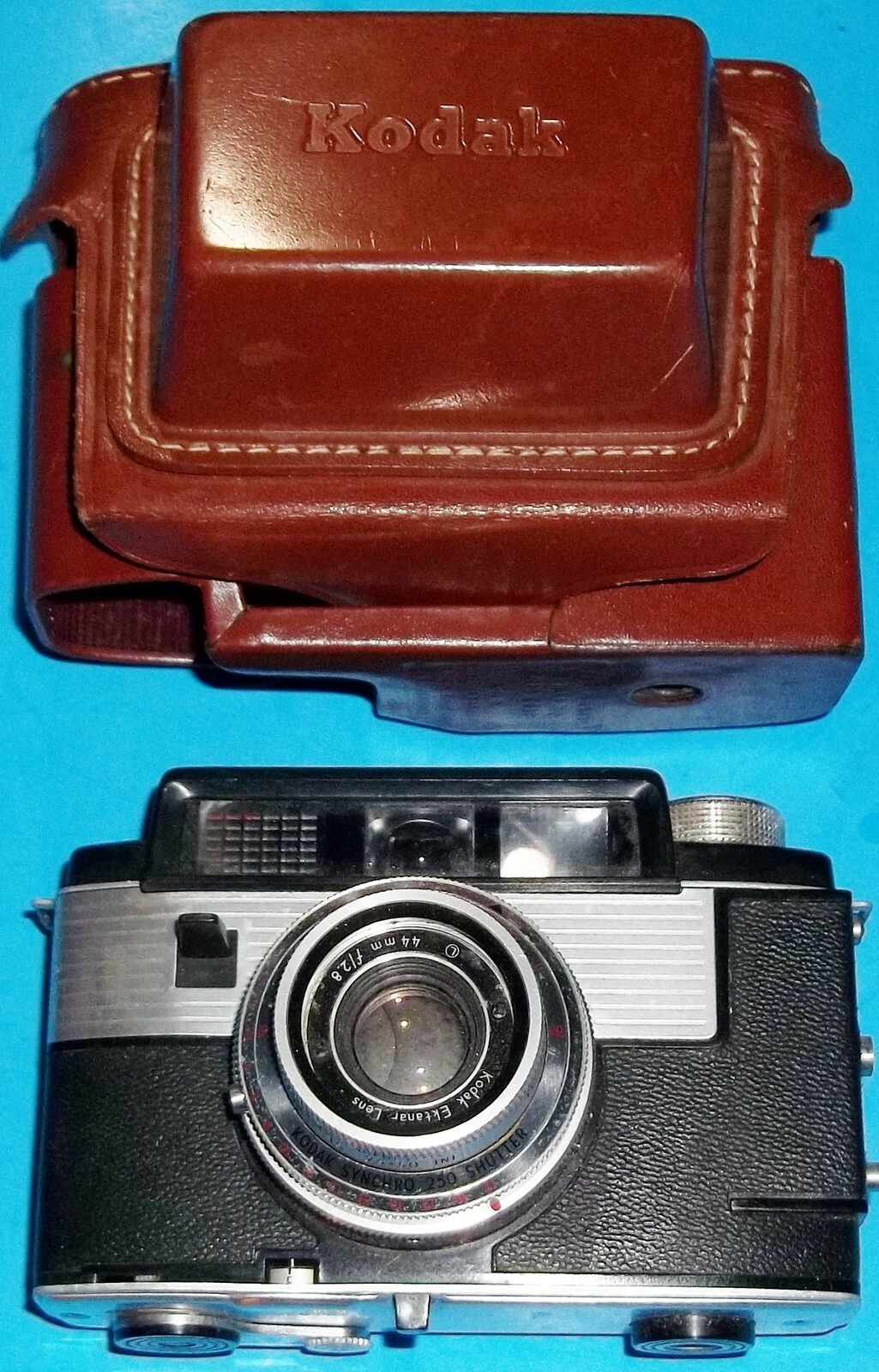 KODAK SIGNET 50 CAMERA EKTANAR LENS 44MM F/2.8 SYNCHRO 250 SHUTTER ...