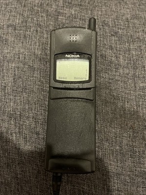 Nokia 8146 Matrix Banana Slider Mobile Phone With Charger | eBay UK
