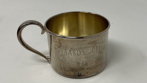 Vintage Oneida Silversmiths Baby Cup 2.5” Dia x 1.75” Engraving On One ...