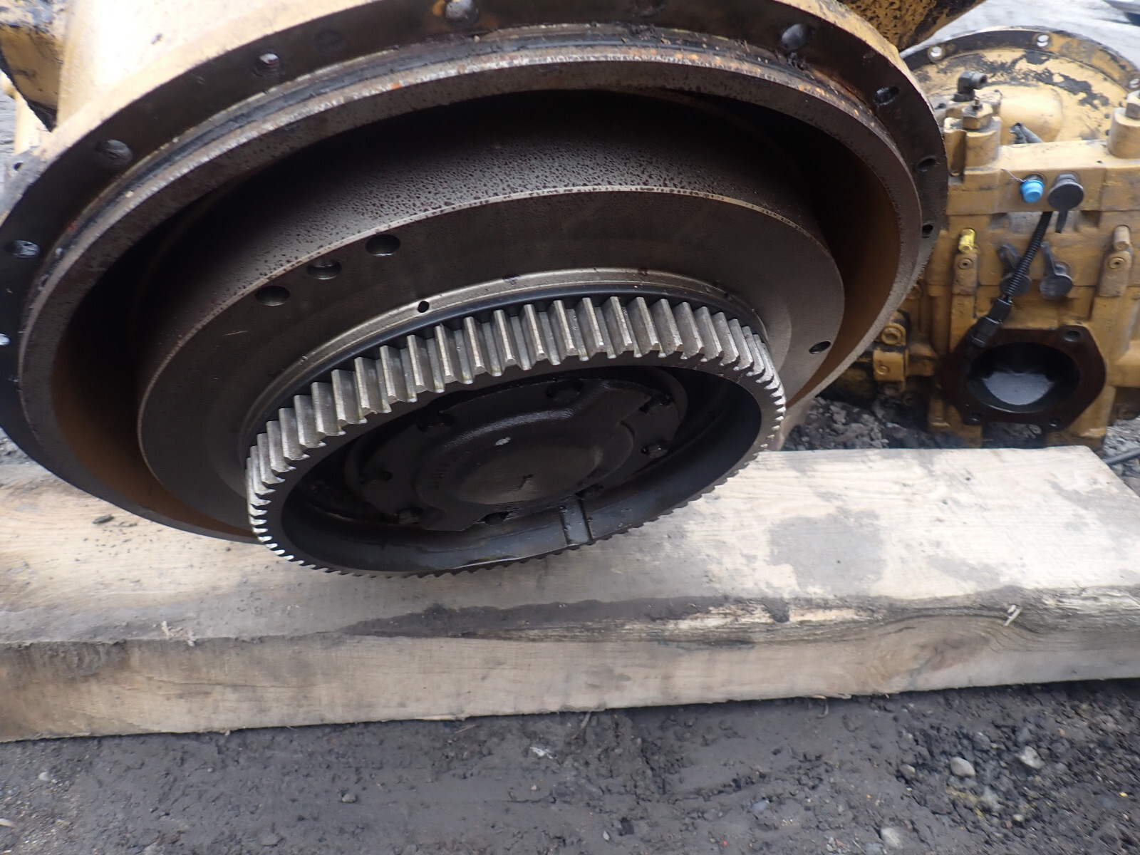 Caterpillar CAT 980G Wheel Loader Transmission Assembly 106-6452 NO 2ND ...