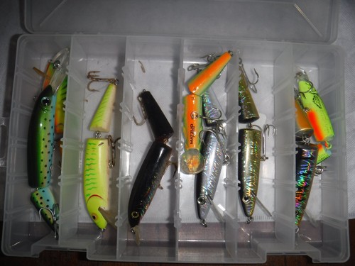 Lot 37 Mixed Fishing plugs in 4 new boxes | eBay