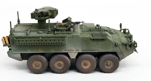 US M1134 Stryker Anti-Tank Missile Carrier FloZ 1/72 finished tank ...