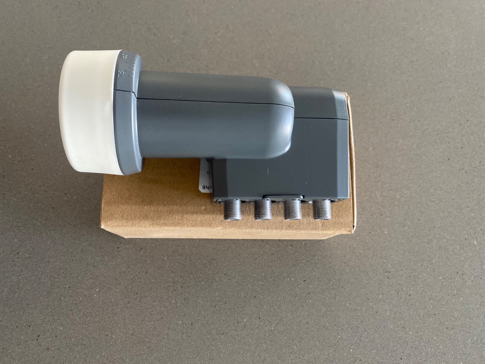 Satellite dish lnb quad input 10700 ku band for Foxtel Austar and Vast ...