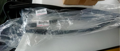 Genuine Toyota OEM Front Door Weatherstrip RH＆LH Set 68141-10200 ...