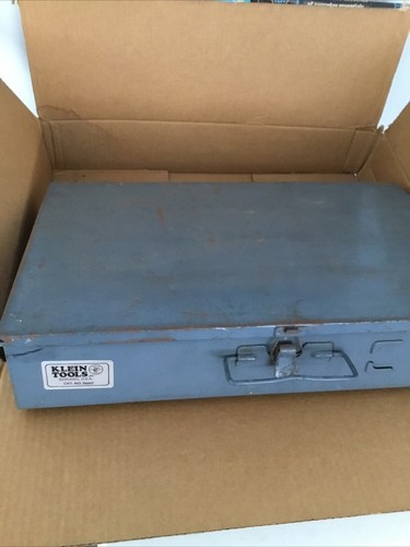 Vintage Rare Klein Tools Metal Box with 24 Plastic Cell Dividers ...