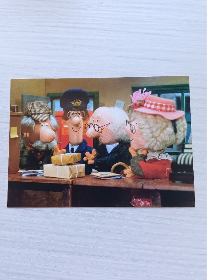 Postman Pat 5 Postcards, Vintage London Postal Museum, Used, 14.8cm x 10.5cm hhg | eBay