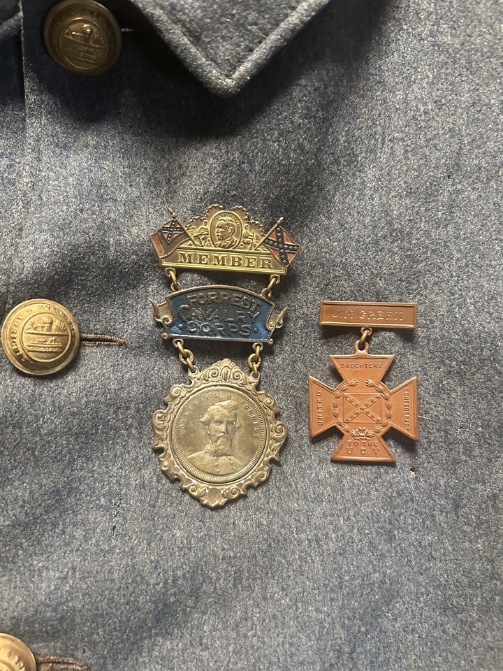 Confederate CSA Tennessee UCV Sack Coat w/Forrest Cavalry Badge ...