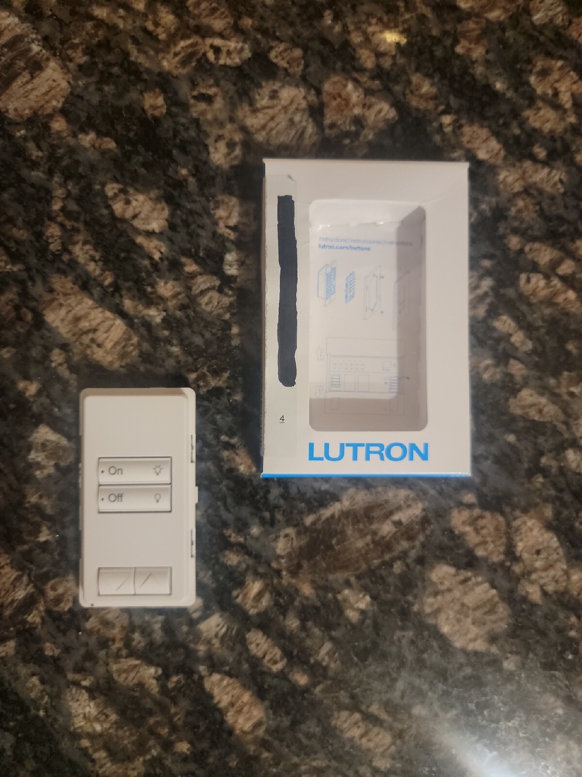 Lutron QSWS2B-2BRLI-WH-NST Engraved-2 2 Button Wall Keypad Up/Down ...