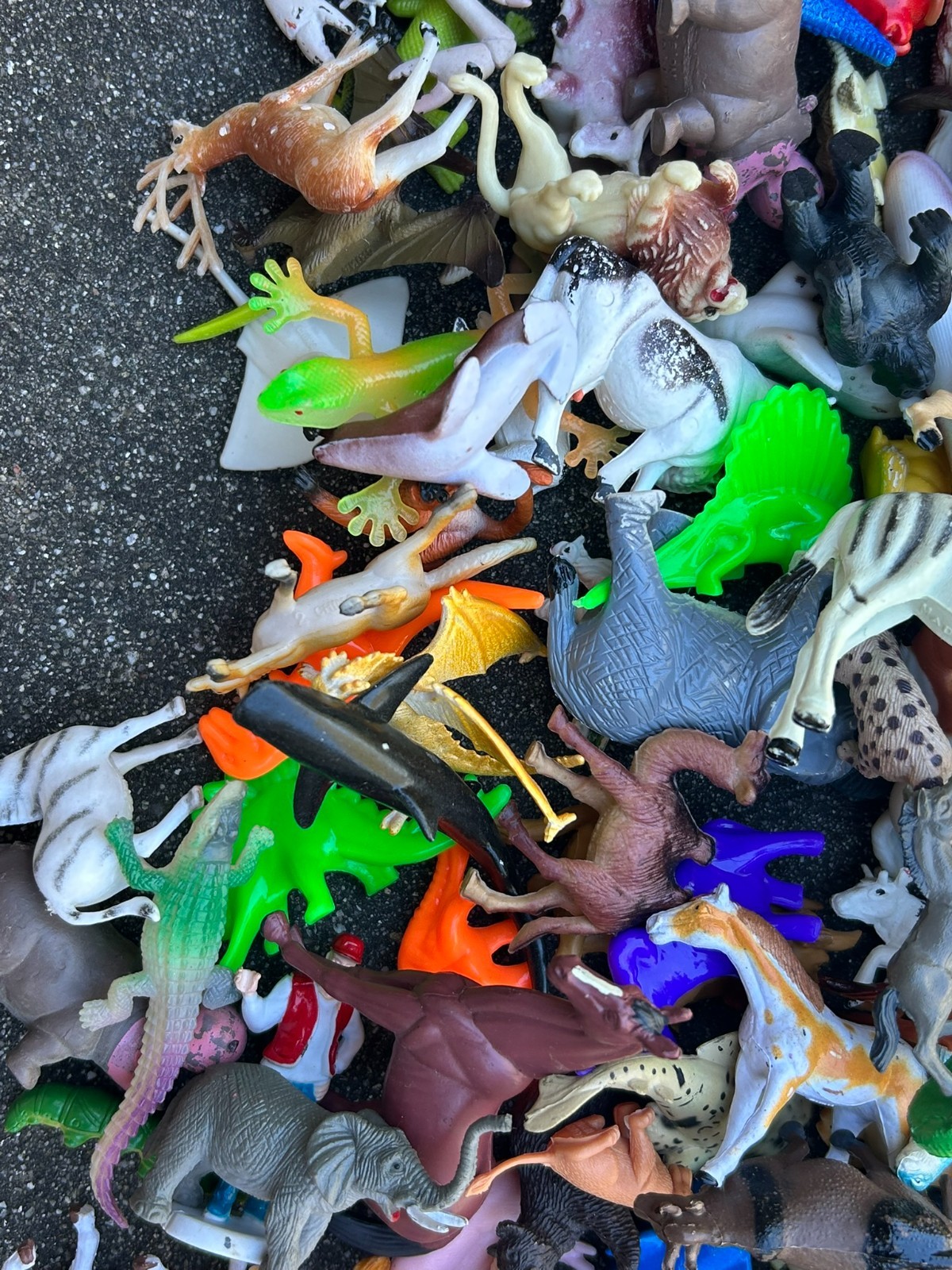 Over 3.5 lbs of small toy animals, various makers and types | eBay