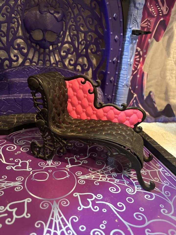 Monster High Freaky Fusion Catacombs Castle Doll House Playset With ...