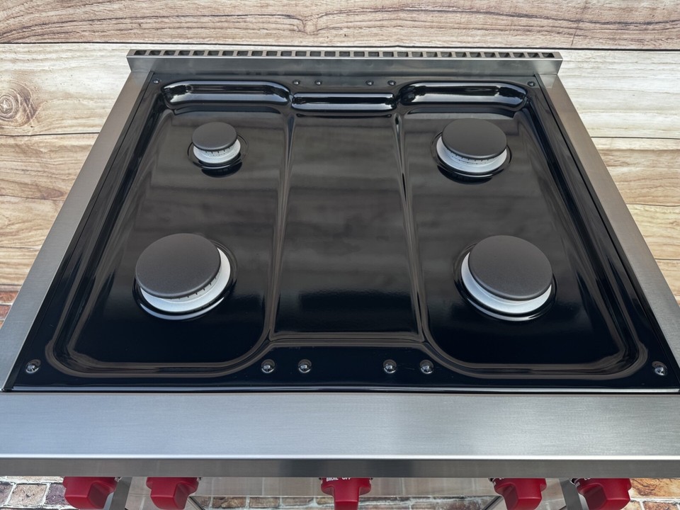 Wolf Range 30” Model GR304, All Gas (120V), 4 selaed burners. Warranty ...