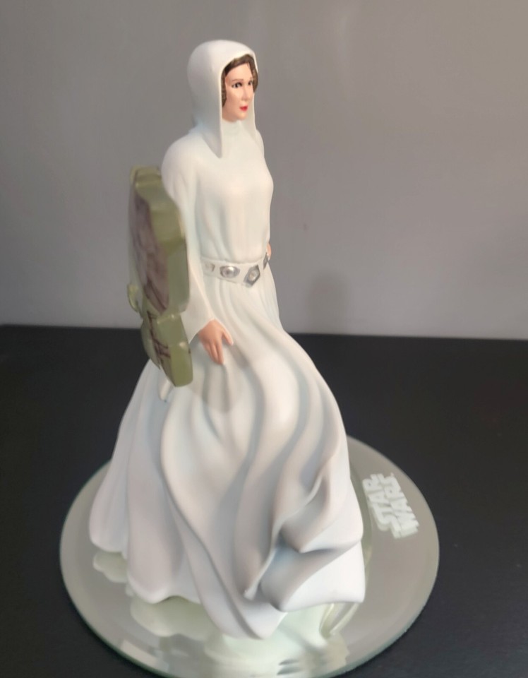 The Bradford Exchange Hamilton Collection Star Wars Princess Leia ...