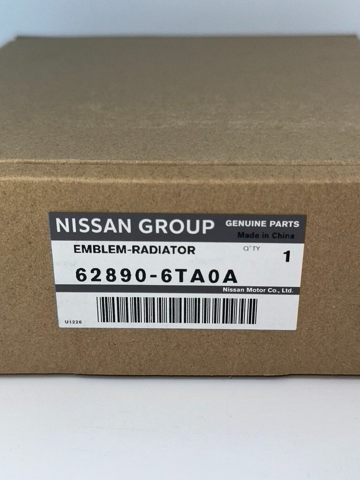 NEW OEM Genuine 2022-2024 Nissan Pathfinder Front Grill Emblem 62890 ...