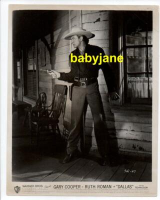 GARY COOPER ORIGINAL 8X10 PHOTO FULL LENGTH HOLDING GUN 1950 DALLAS | eBay