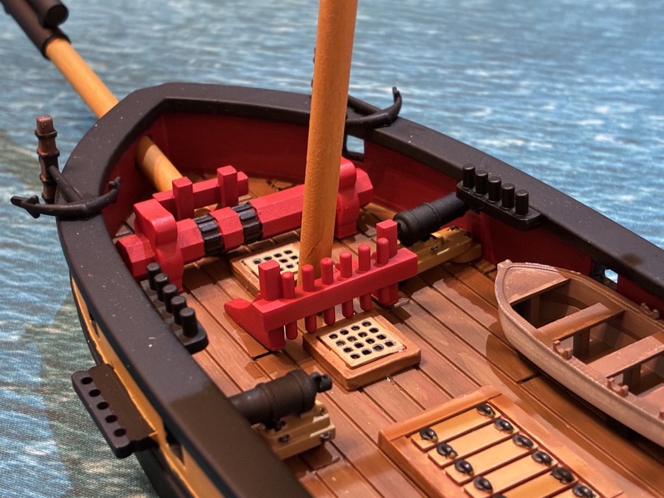 HMS PICKLE 1800 Napoleonic Schooner Plastic Model Kit & Crew ( 1/56 ...