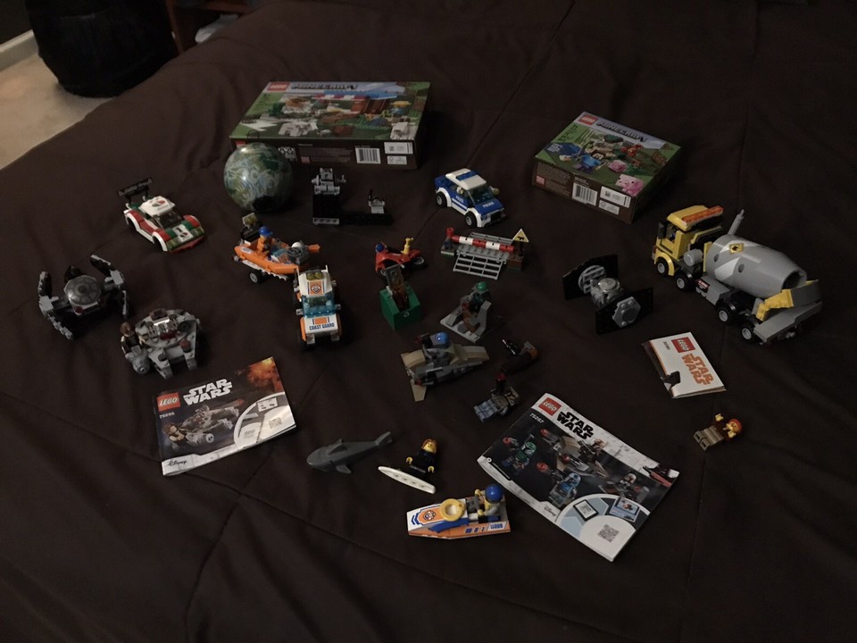 Ultimate Lego Lot (13 Complete Sets) Lego Star Wars, Lego City, & Lego ...